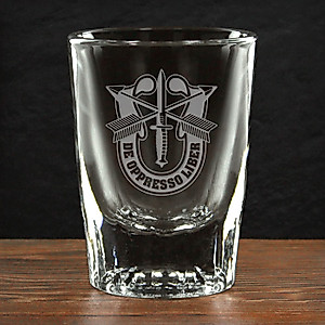 7.62 DESIGN U.S. Army Special Forces Deep Etched 1.5 oz. Shot Glass