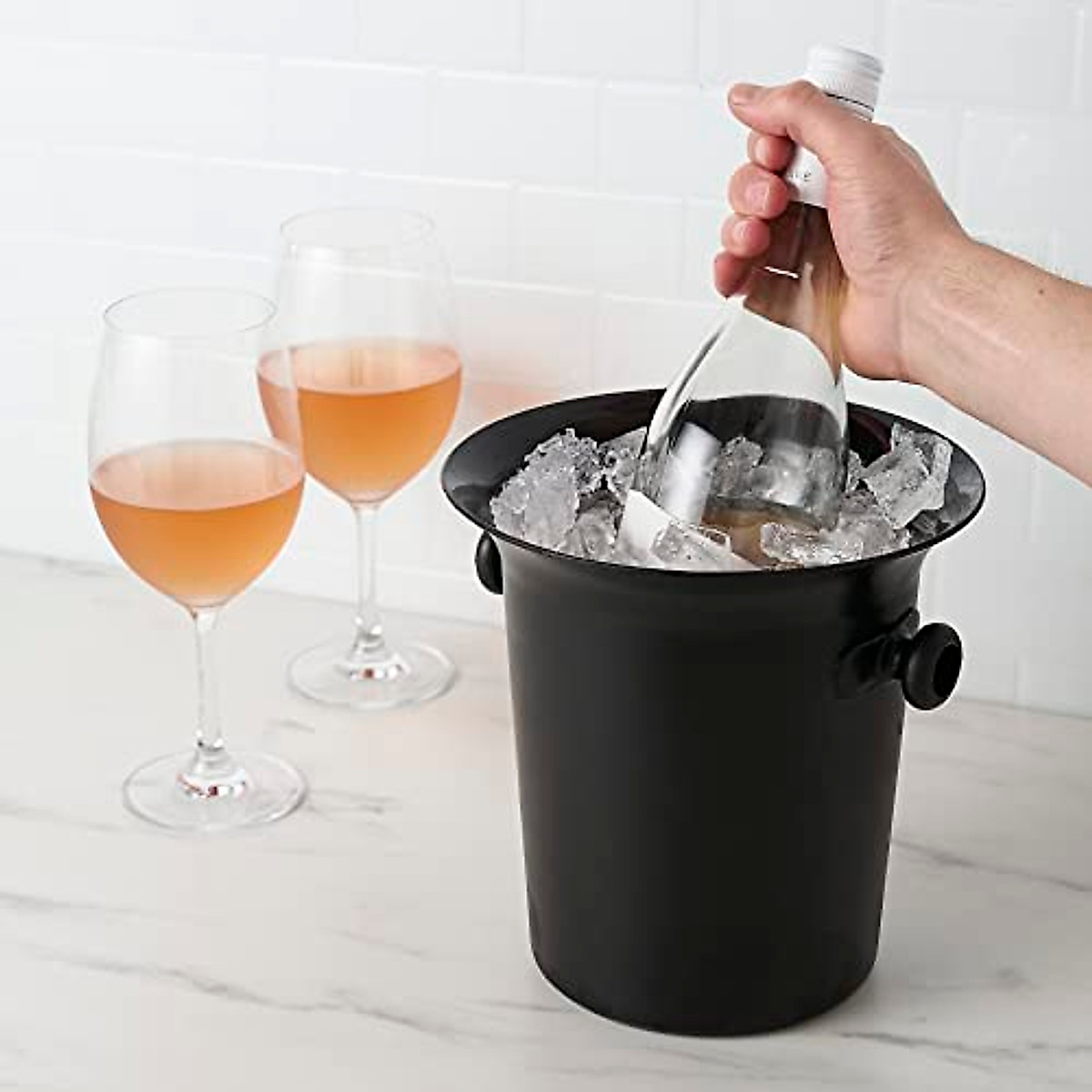True Black Ice Bucket with Handles, Beverage Tub for Parties, Wine and Champagne Drink Bucket for Outdoor and indoors entertaining, 3 liter, Black