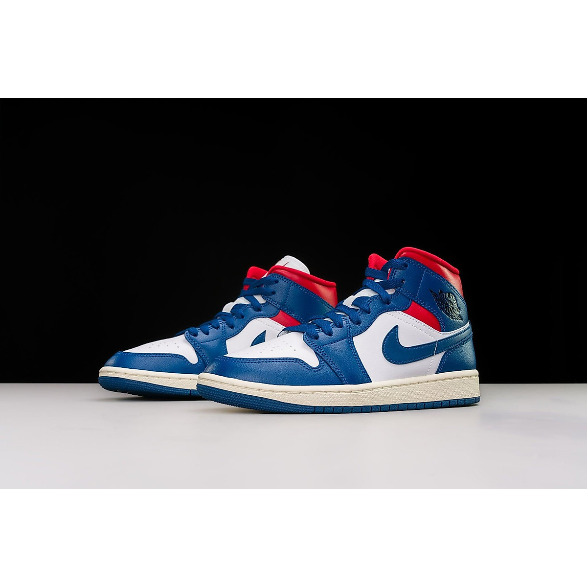 Air Jordan 1 Mid French Blue (Women's) Style Code: BQ6472-146, Blauw, 8.5 AU
