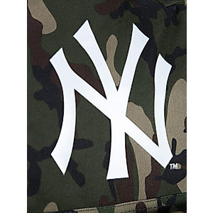 New Era Men's MLB Stadium New York Yankees Woodland Camo Backpack, Green Med, One Size