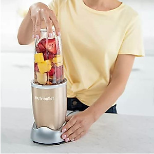 NutriBullet Pro 900-Watt Hi-Speed Blender/Mixer Twist and Blend 9-Piece Set
