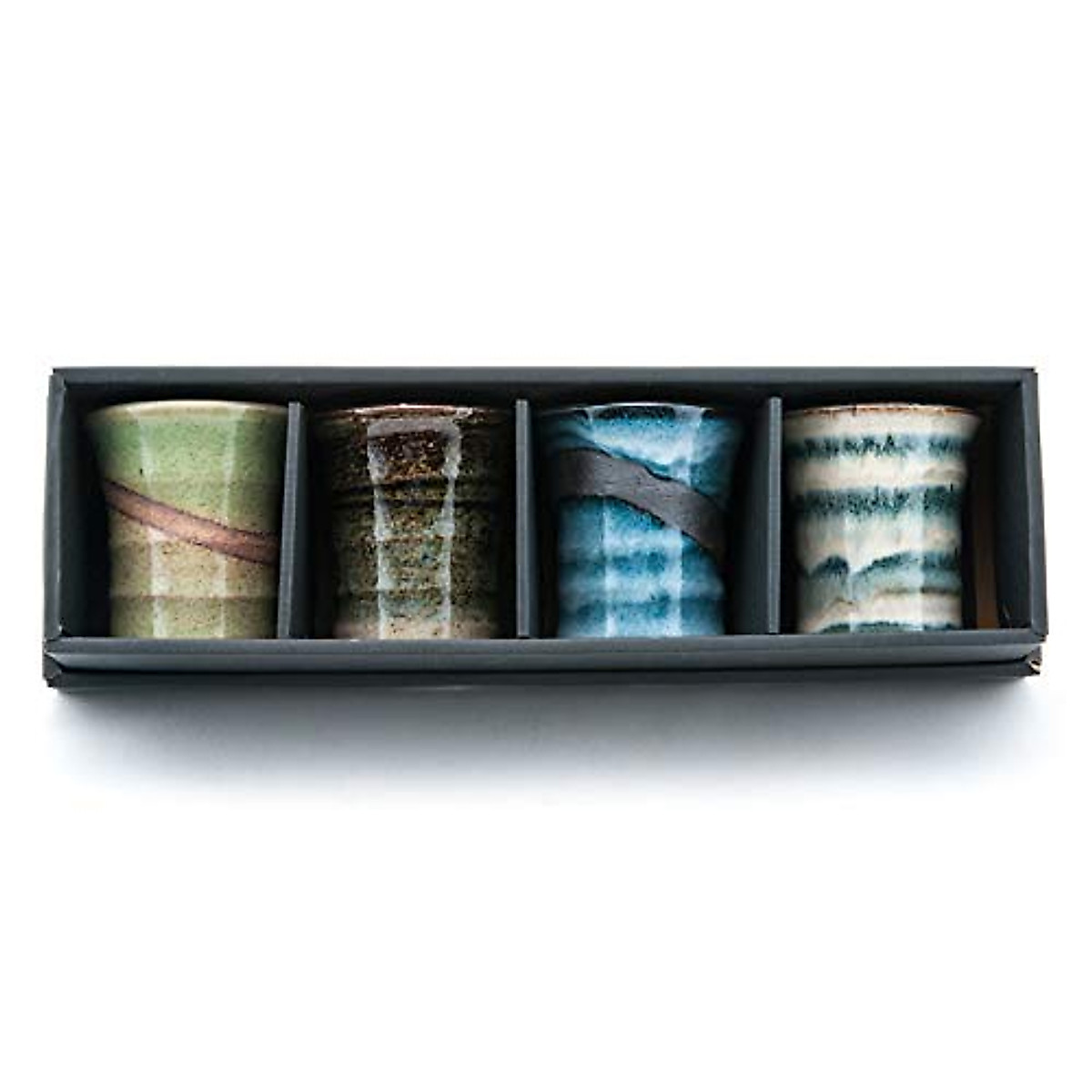 Fuji Merchandise Japanese Porcelain Tea Cups Set of 4 Traditional Earthenware Glazed Decorative Sushi Teacups Made in Japan