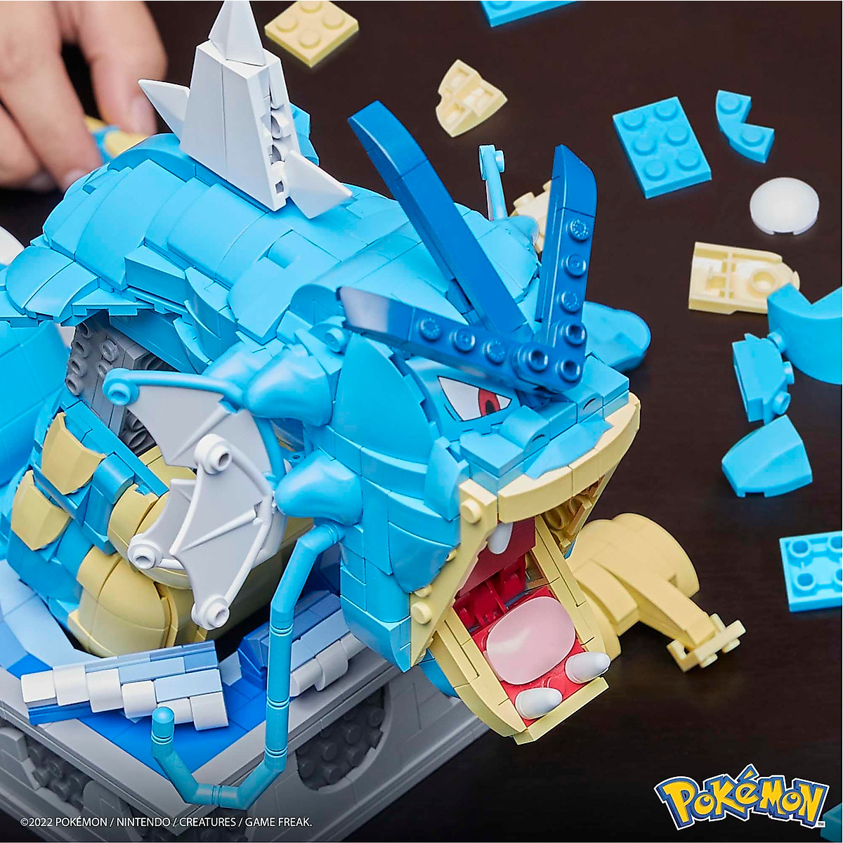 MEGA Pokémon Building Toys Set, Motion Gyarados with 2186 Pieces, Moving Mouth and Tail, for Kids or Adult Collectible