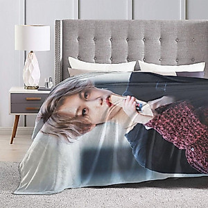 Stray Kids Lee Felix Blanket Ultra-Soft Micro Fleece Blankets Throw Blankets Decoration Gift for Decor Home Sofa,Office,Dormitory Bed car Camp Couch All Seasons
