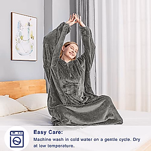 BOBOR Sweatshirt Blanket, Oversized Wearable Hoodie Fleece Blanket with Large Front Pocket for Adults, Men, Women, and Kids, Super Soft Fuzzy Warm Comfortable Flannel Blanket（Light Gray）