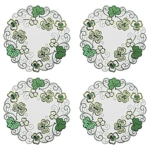 OWENIE St Patrick's Day Round Shamrock Placemats Set of 4, Embroidered Irish Clover Cutwork 15 Inch Placemats,Green Table Mats with Lucky Shamrocks, Round Doilies for Kitchen Dining Table