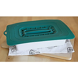 Elite Gourmet Maxi-Matic ECL-3016 Rectangular Silicone Suction Lids and Food Covers Fits various sizes of casseroles, baking pans, dishes or containers, Set of 3, Multicolor