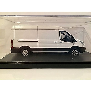 Greenlight 86039 2015 Ford Transit LWB Oxford White 1:43 Scale Diecast