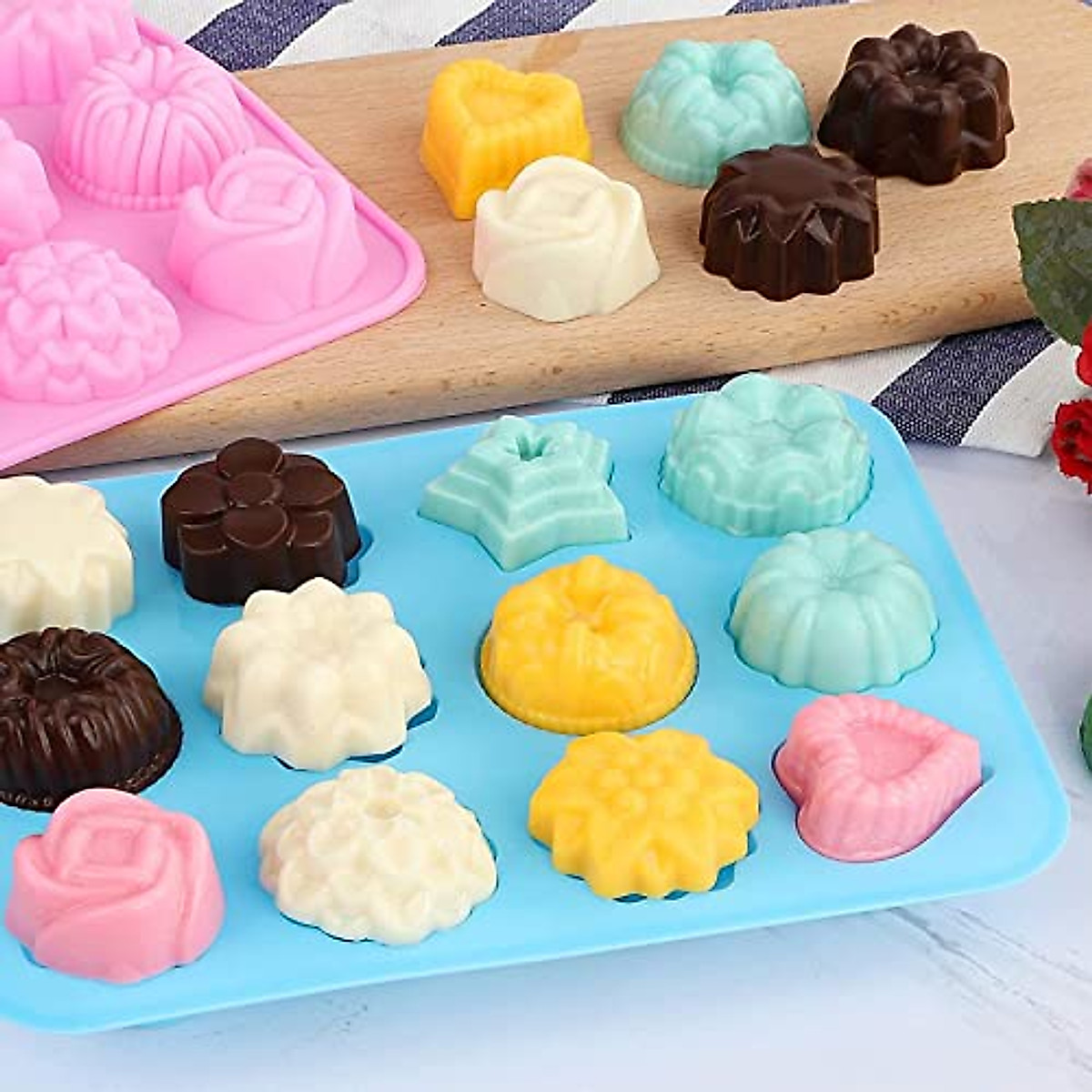Chocolate Molds Candy Molds for Baking Sweet Treats,15 Cavity Flower Shape Non-Stick Silicone Baking Molds Ice Cubes for Wedding,Festival,Party and DIY Crafts, 6 Pack