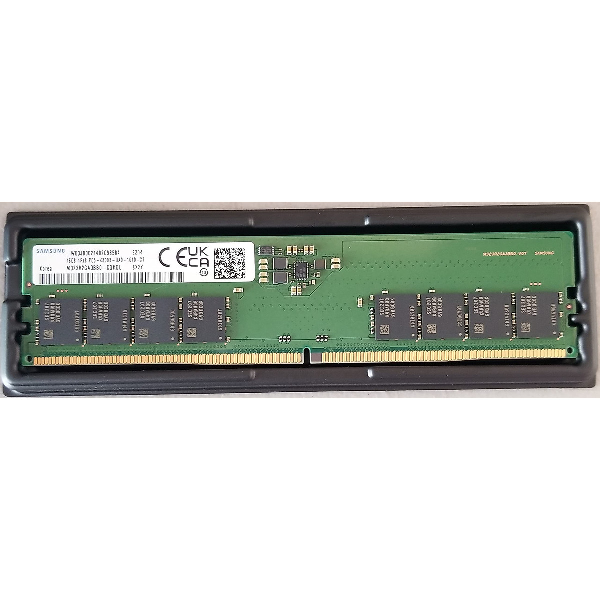 Samsung M323R2GA3BB0-CQK 16GB DDR5-4800 PC5-38400 4800MHz UDIMM Non-ECC UNBUFFERED Desktop RAM Memory Module