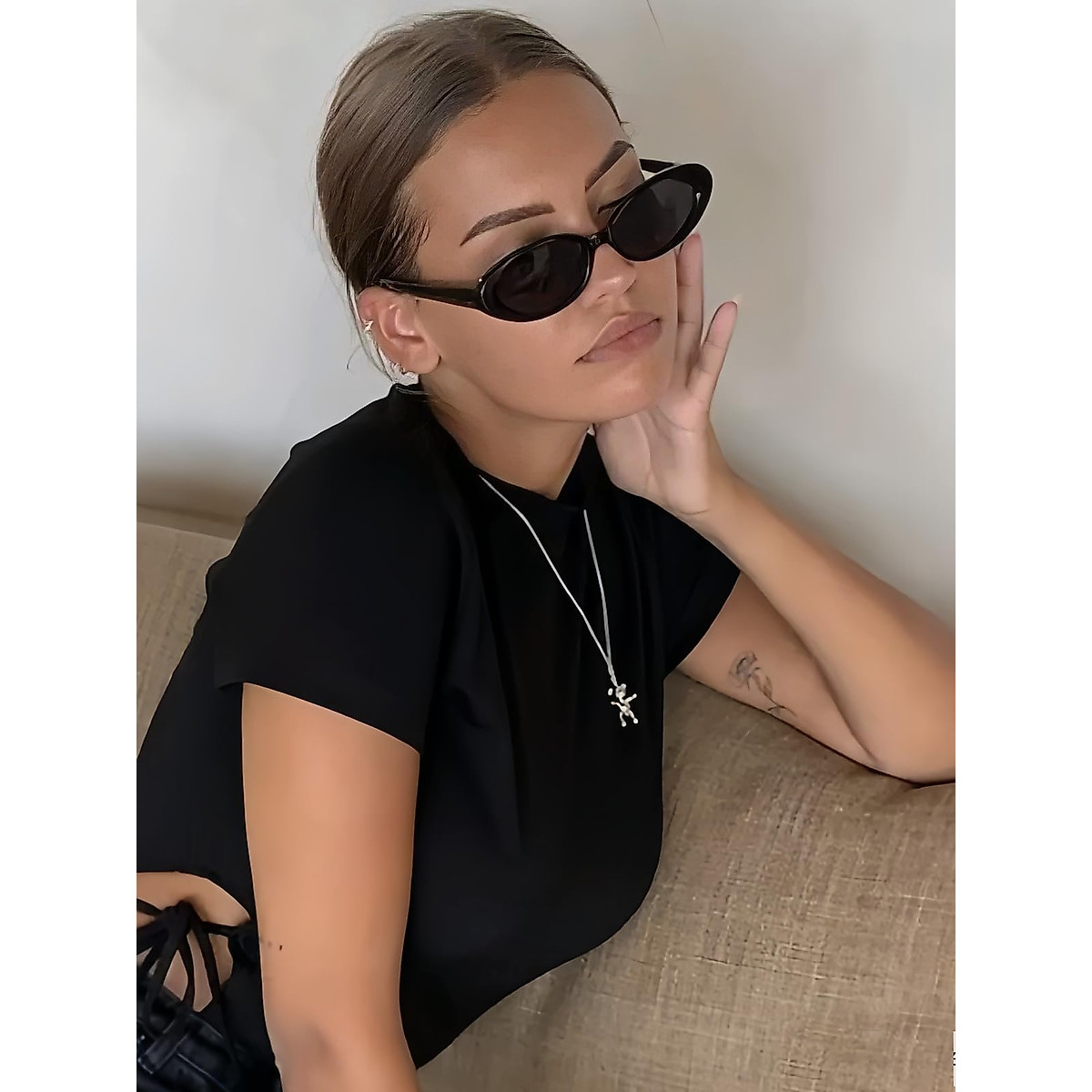 VIA LEECA Trendy Retro Oval Sunglasses Women 90s Small Y2K Fashion Vintage Narrow Sun Glasses Tinted Black UV400 Protection Party Aesthetic Accessories Gift