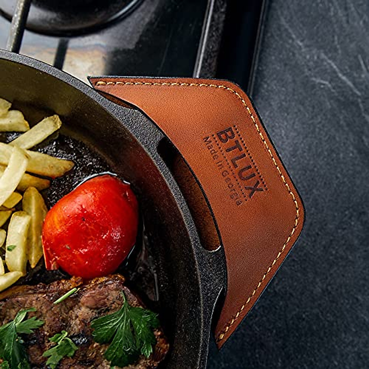 BTLUX Cast Iron Handle Cover, Set of 2 - Extra Thick Leather Heat Resistant Handle Holder for Cast Iron Skillets, Pans - 𝐌𝐚𝐝𝐞 𝐢𝐧 𝐆𝐞𝐨𝐫𝐠𝐢𝐚