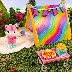 Sunny Days Entertainment Honey Bee Acres Rainbow Ridge Sweet Dreams Pajama Party – 15 Piece Dollhouse Playset with Exclusive Unicorn Figure | Pretend Play Toys for Kids