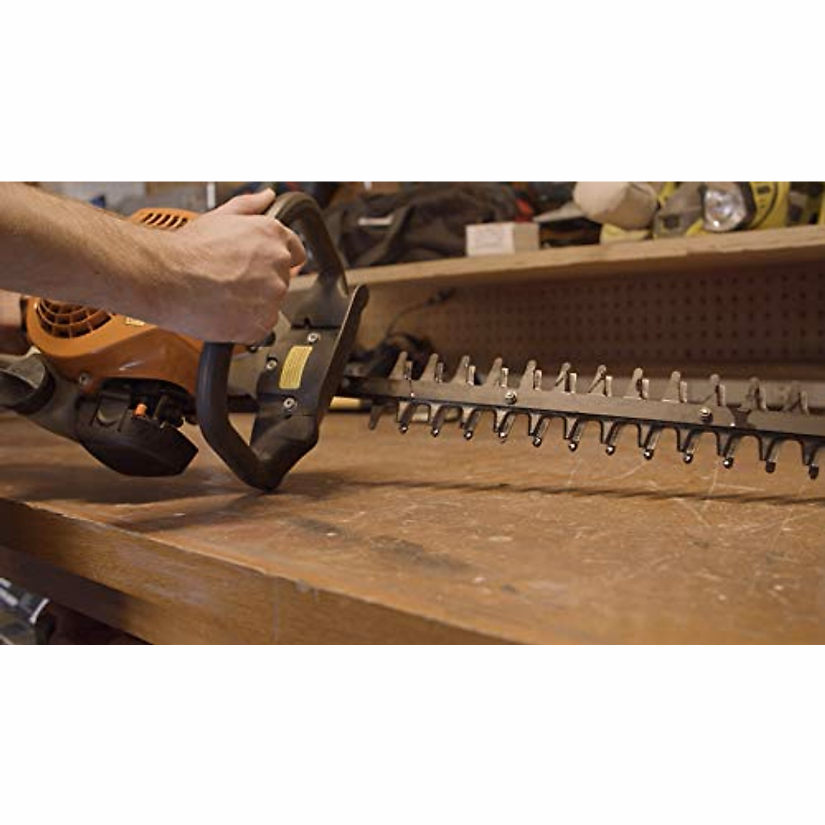 STA-BIL Blade Guard - Premium Blade Lubricant, Helps Maintain Blade Edge, Will Not Harm Plants, Protects Against Rust and Corrosion, Safe for Use On Gas and Electric Equipment, 12oz (22503), Orange