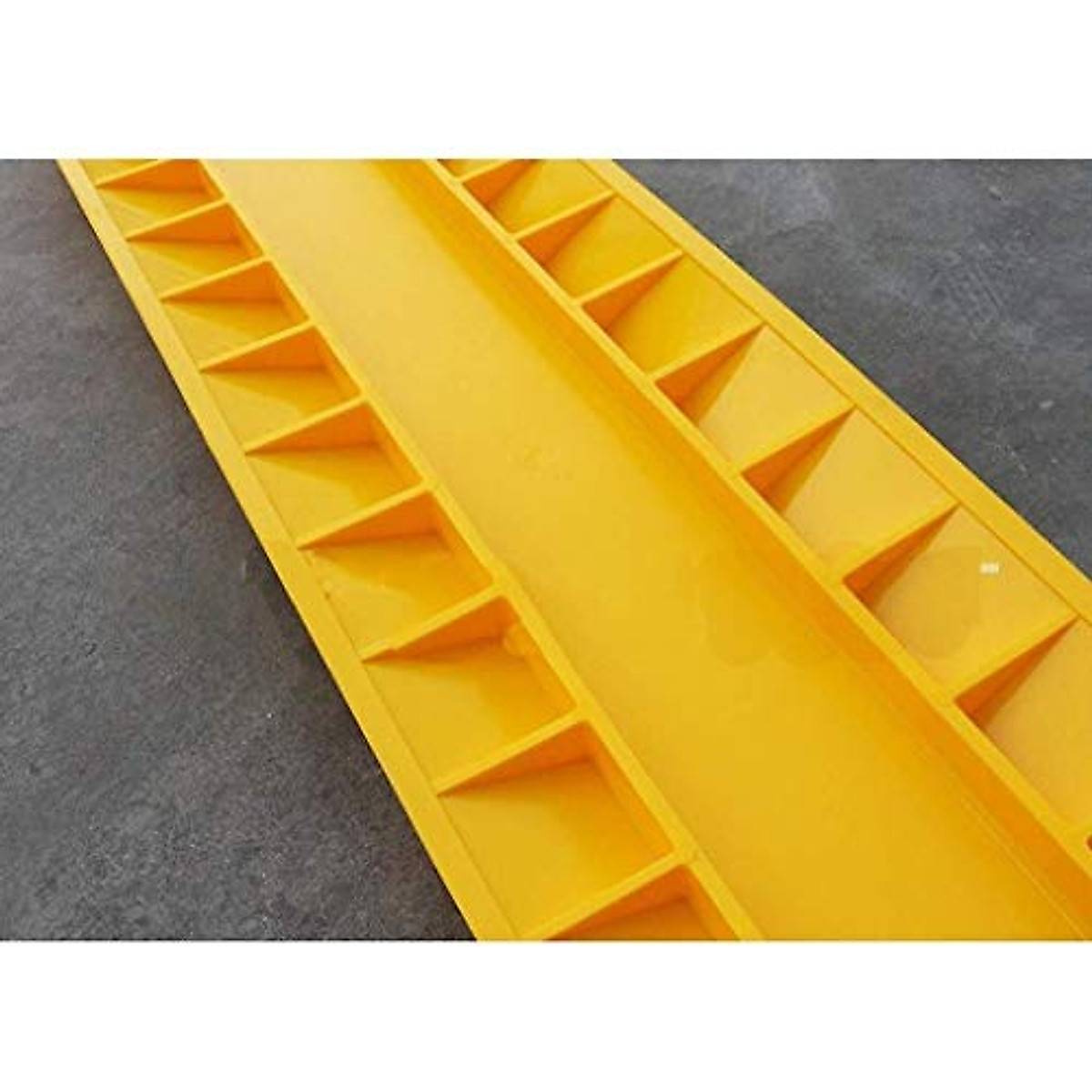Threshold Ramp Floor Cable Cover,Yellow Stripes Cable Channel Extra Long Plastic Floor Cable Wires Safety Cover Easy Edge Threshold Ramps Practical