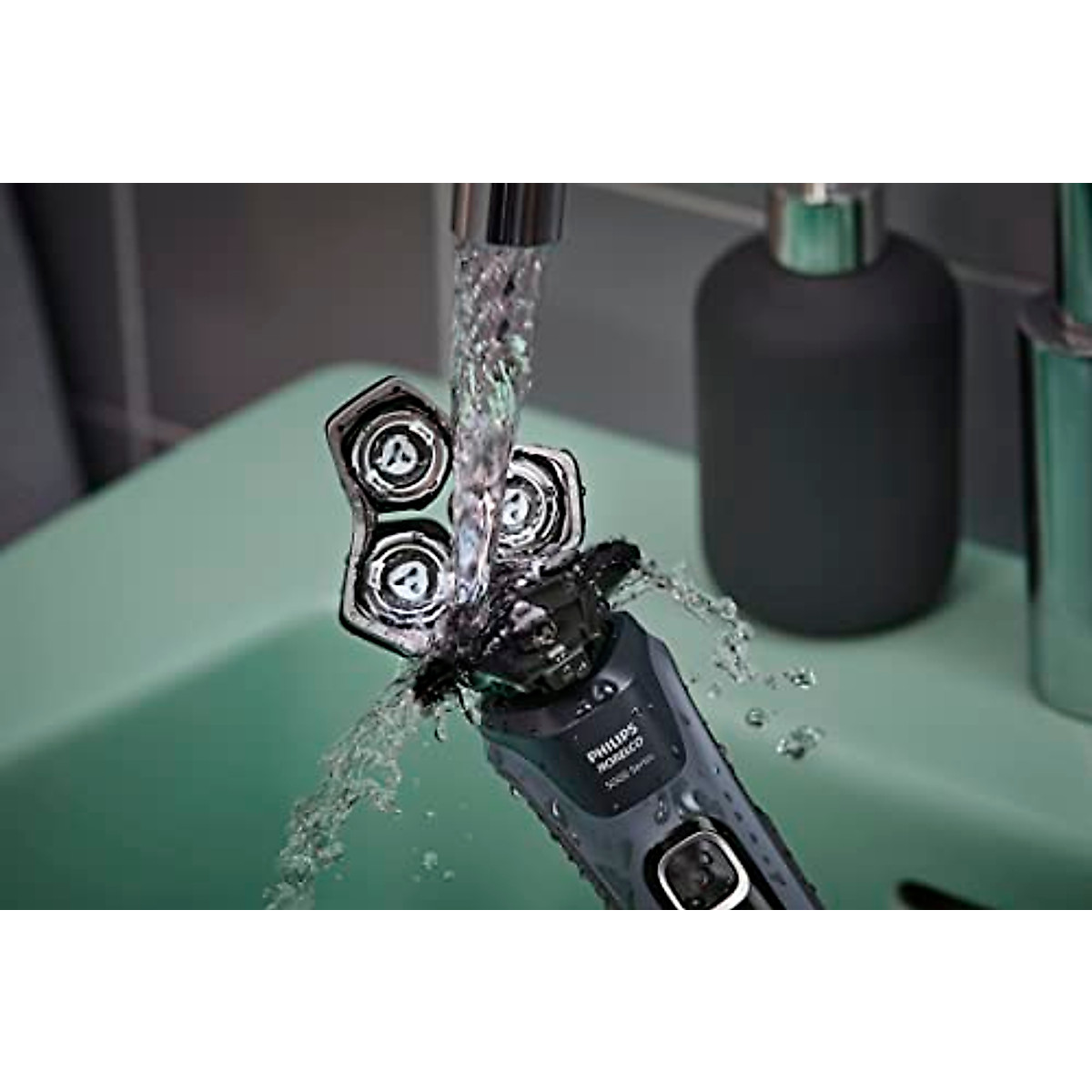 Philips Norelco Shaver 5400, Rechargeable Wet & Dry Shaver with Pop-Up Trimmer, S5880/81