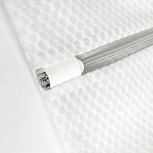 Lingerie Bags for Washing Delicates, Mesh Laundry Bags for Washing Machine. 2Pcs(20" x 24").