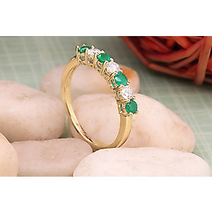 Dazzlingrock Collection 2.5mm Alternate Round Emerald & White Diamond 7 Stone Wedding Band for Women in 14K Yellow Gold, Size 6