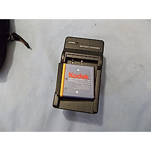 Kodak Easyshare M853 8.2 MP Digital Camera with 3xOptical Zoom (Red)