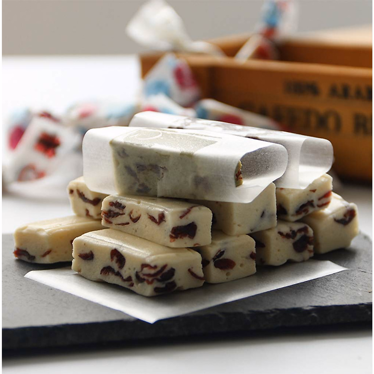 BetterUS Edible Sticky Rice Paper Nougat Paper Package Candy Sweet Chocolate Wrapping Paper 500 Sheets