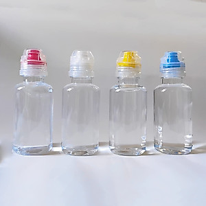 HYMAOME 4pcs Plastic Honey Squeeze Bottle Travel Condiment Dispenser Flip Top Reusable/Refillable/Leakproof Little to-go Containers,Camping Trip Sauce Bottles,Lunch/Picnic Condiment Bottles