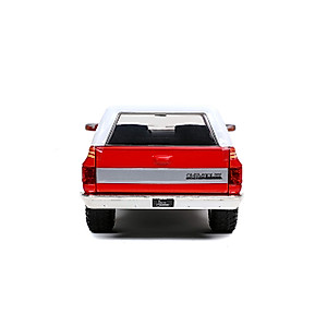 Jada Toys Just Trucks 1:24 1980 Chevy Blazer with Rack Die-cast Car Red, Toys for Kids and Adults