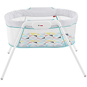 Fisher-Price Stow 'n Go Bassinet Windmill, portable baby cradle with soothing features for infants and newborns