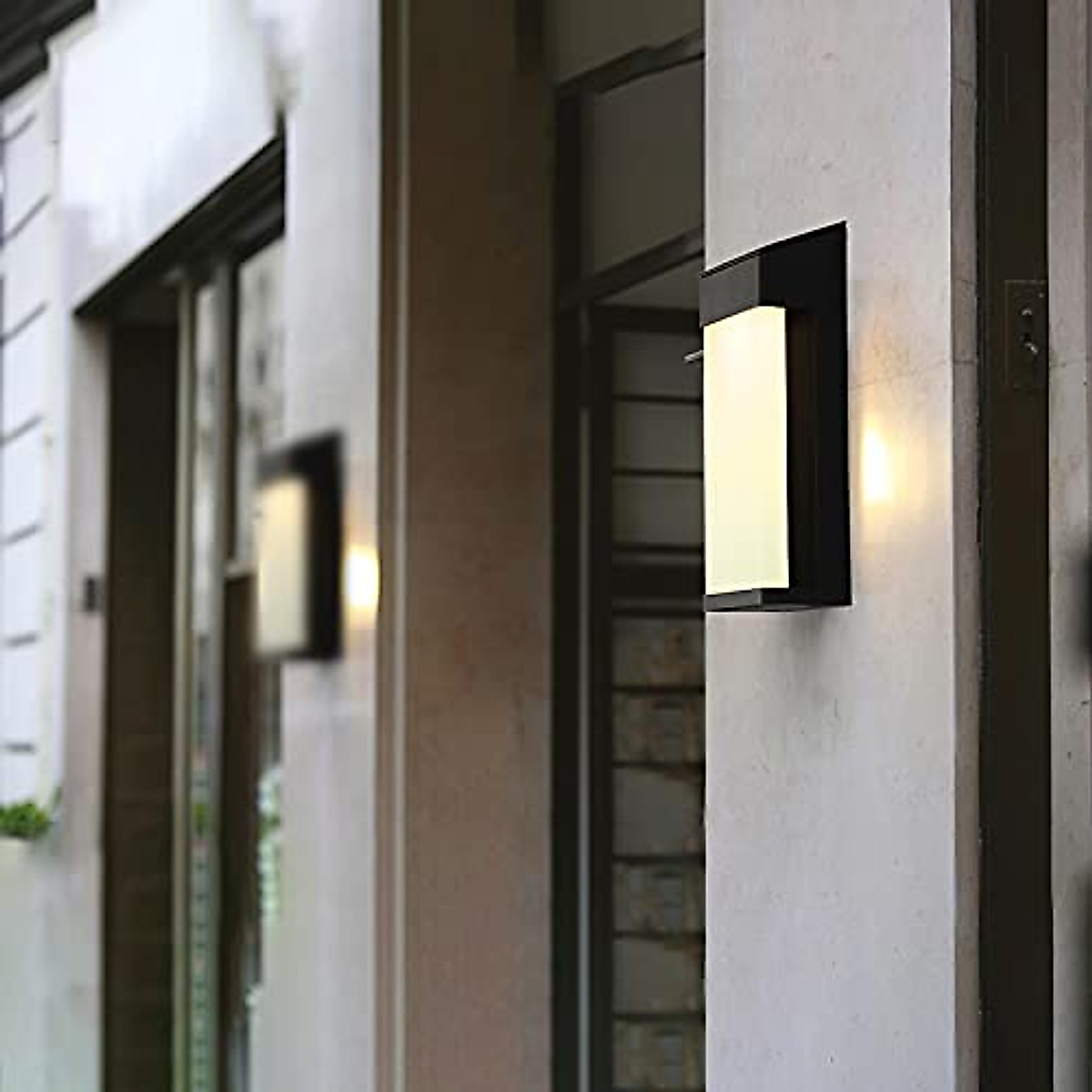 YanFeng Outdoor Wall Light, Automatic Security Sensor Wall Light, Waterproof Exterior Wall Sconce Lamp Warm White Light Wall Mount Porch Lights for Home Garden Courtyard Hallway Balcony