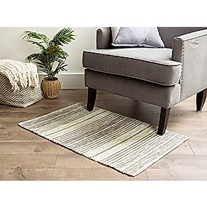 Contemporary Home Living 2' x 3' Army Green, Moss Green, and White Rectangular Recycled Yarn Rug