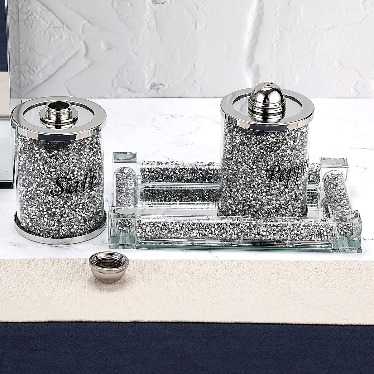 JUXYES Crushed Diamond Salt and Pepper Shakers With Tray, Luxurious Diamond Style Salt Pepper Shaker, Bling Glass Salt and Pepper Shakers, Sparkly Salt Pepper Glass Jar for Dining Table, Restaurant