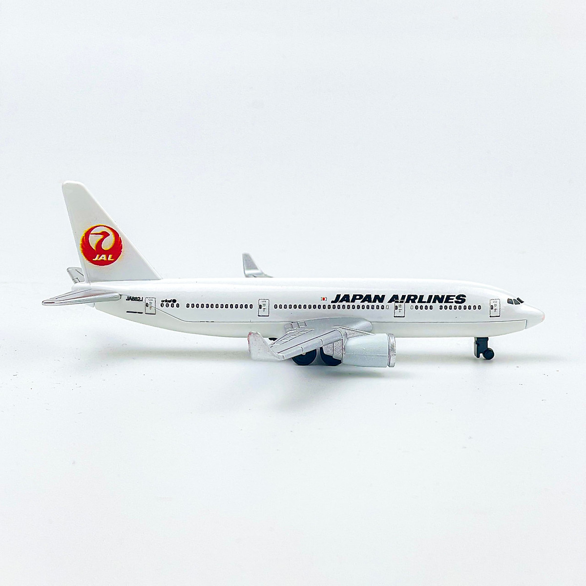 AVIAMUSE Japan Airplane Model, Die-cast Single Planes Model Airplanes Aircraft Suitable for Collection