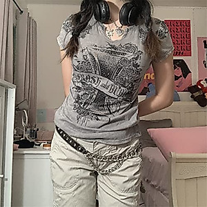 Alyweatry Women Cute Graphic Short Sleeve Crop Top Vintage Print E-Girl Slim Fit Tee Top Aesthetic Clothes Streetwear (Grey Goth Print, S)