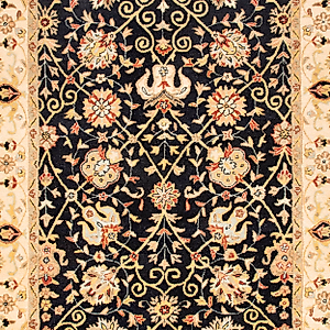 SAFAVIEH Antiquity Collection Accent Rug - 2' x 3', Black, Handmade Traditional Oriental Wool, Ideal for High Traffic Areas in Entryway, Living Room, Bedroom (AT21B)