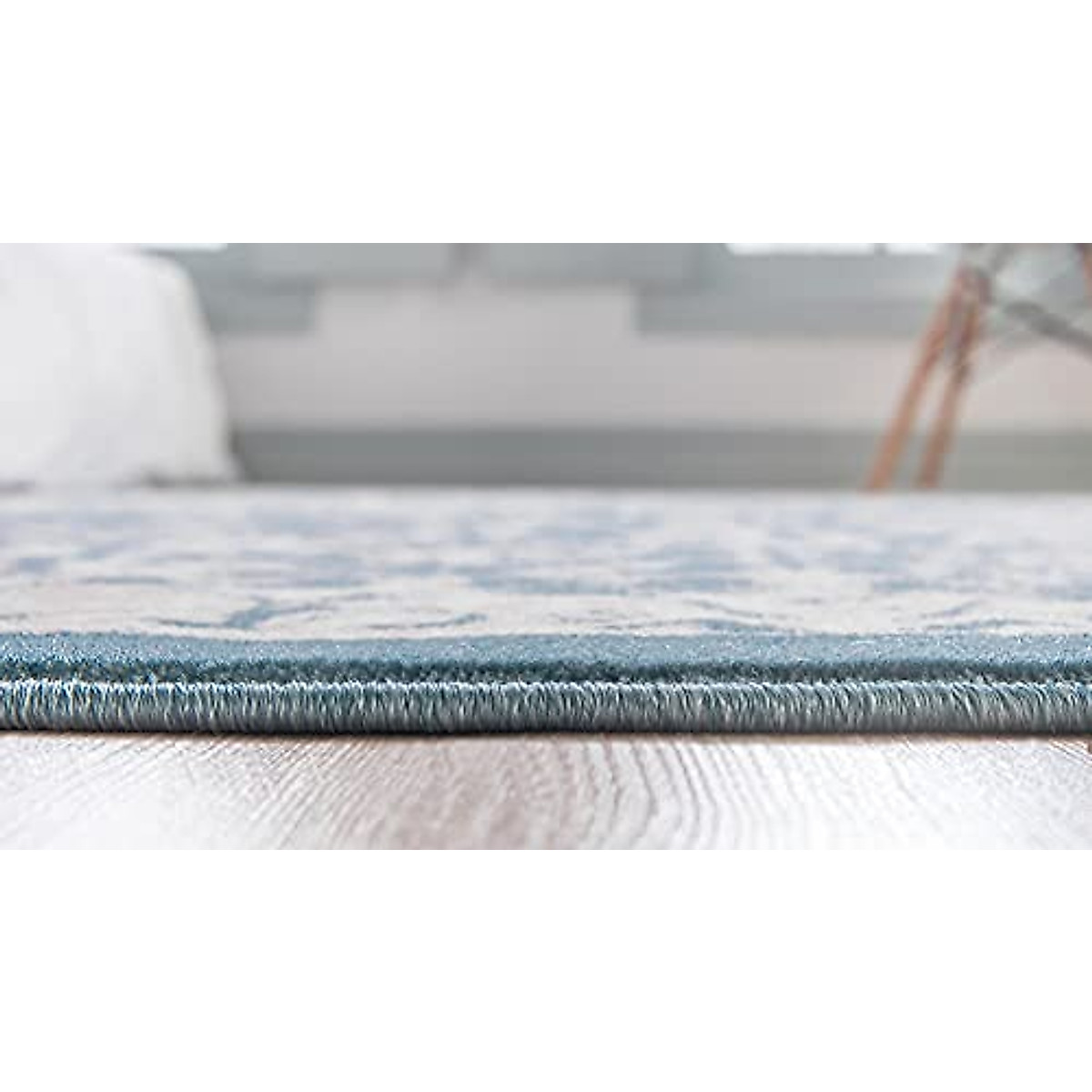 Unique Loom Oslo Collection Traditional Botanical Teal Area Rug (5' x 8')