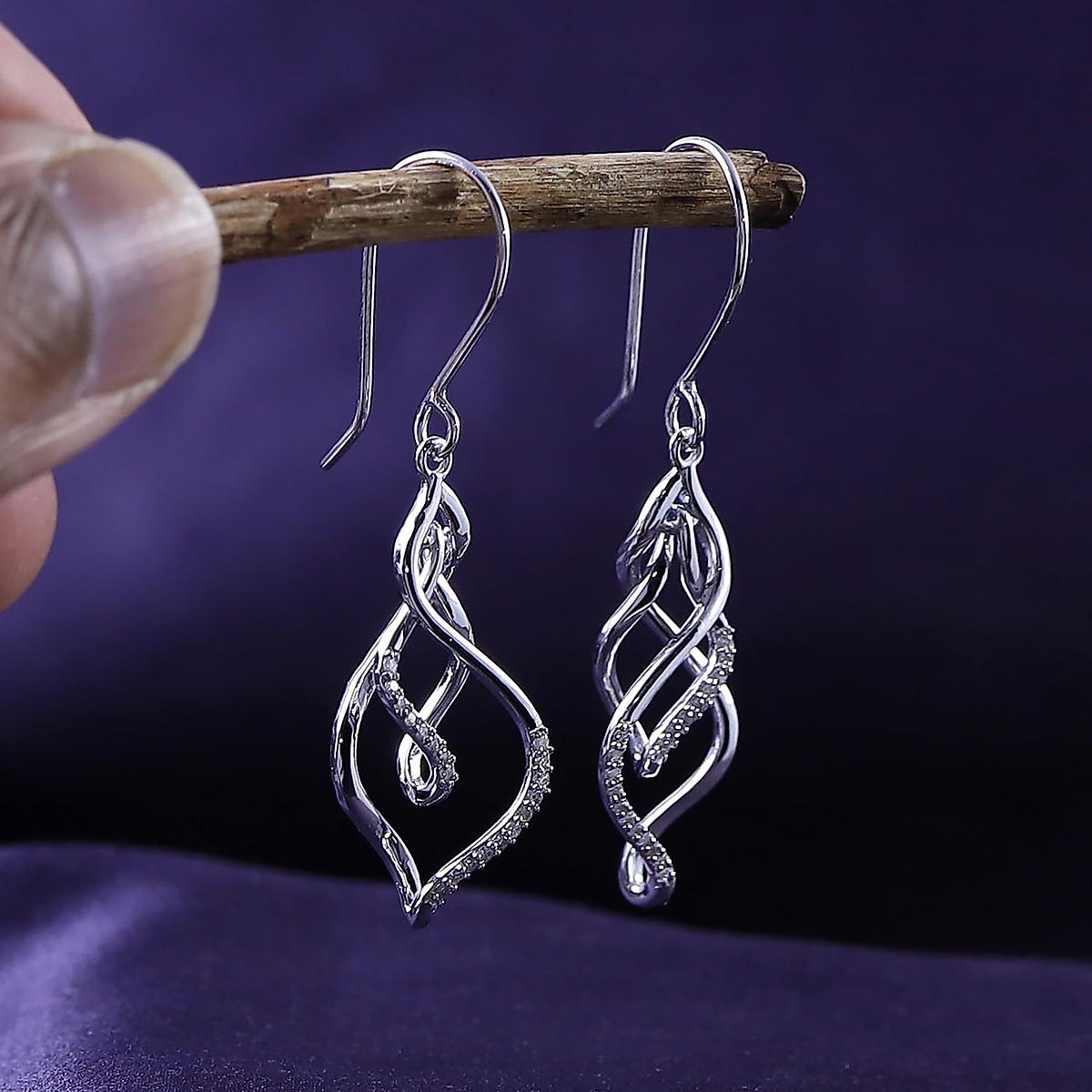 White Natural Diamond Triple Flame Drop Earrings in 10k Solid White Gold (0.2 Cttw)