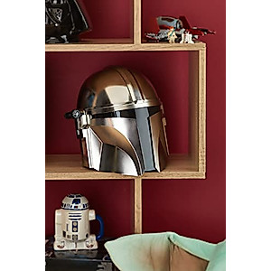 STAR WARS The Black Series The Mandalorian Premium Electronic Helmet Roleplay Collectible, Toys for Kids Ages 14 and Up