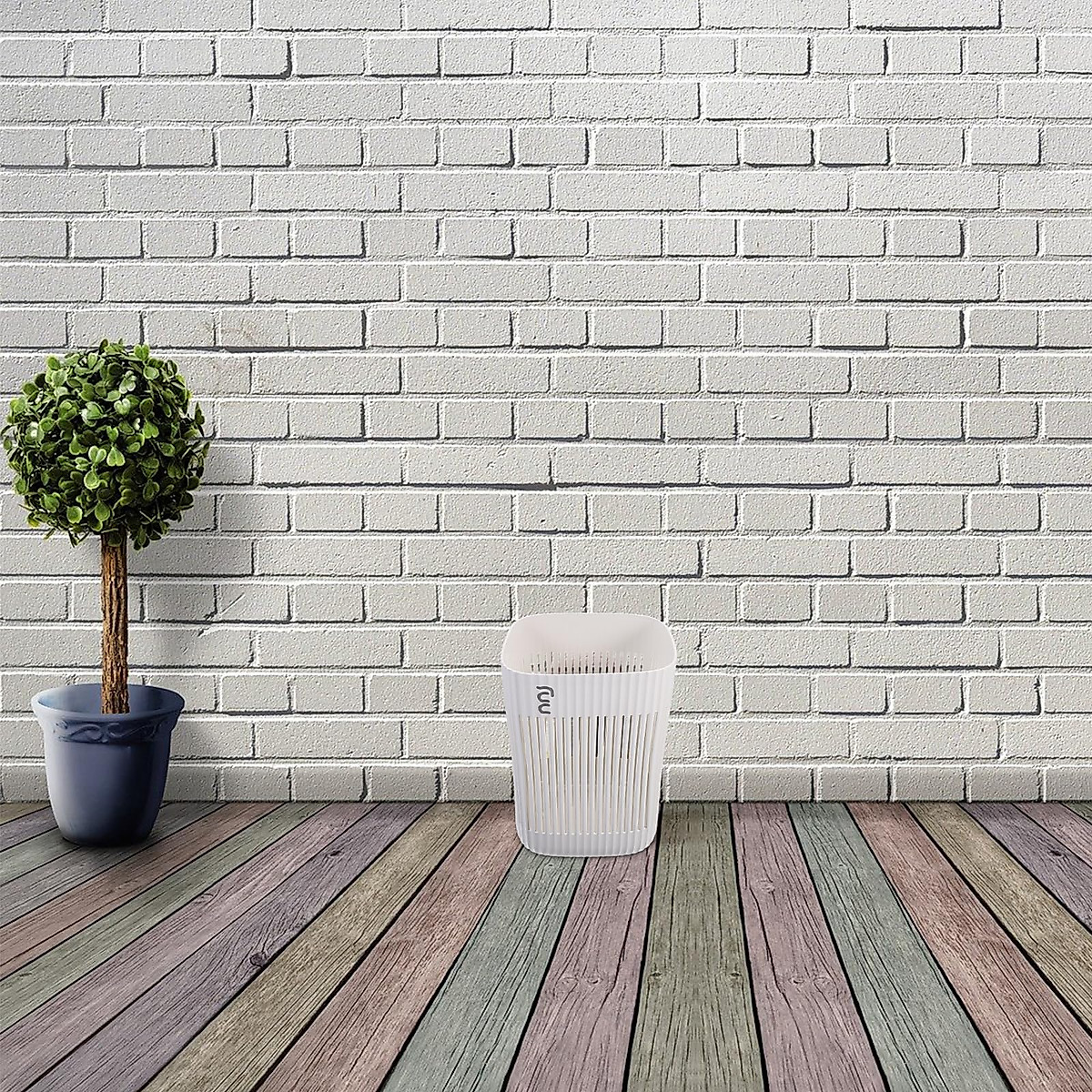 Cabilock 1pc Garbage Can Black Bathroom Trash Kitchen Trash Can Trash Can Bedroom Under Sink Trash Can Rainbow Trash Can Wall Mounted Desk Trash Basket Wicker White Old Fashioned Pp Girl