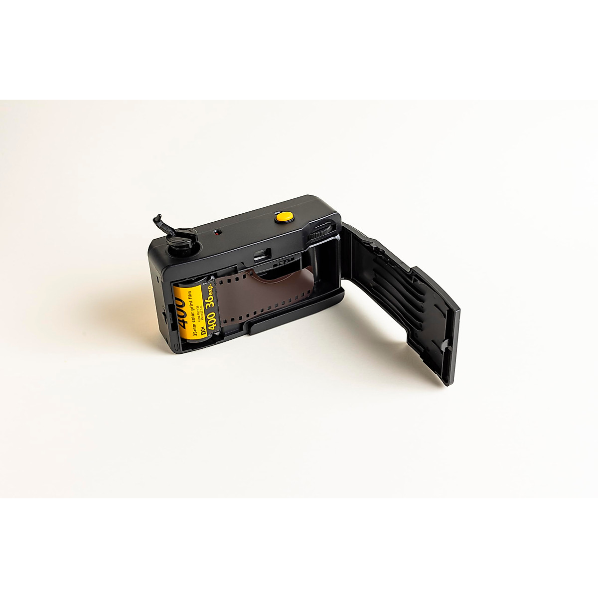 Kakao Friends Reusable 35mm Film Camera [Ryan Edition], Fixed-Focus and Wide Angle, Build in Flash and Compatible with 35mm Color Negative or B/W Film (Film and Battery NOT Included)