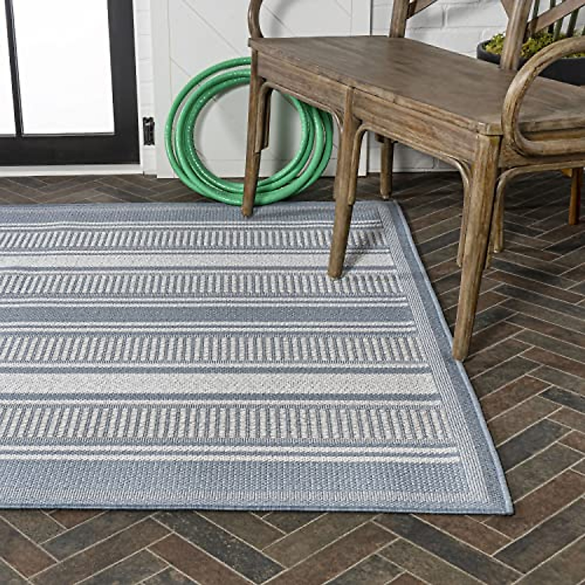 JONATHAN Y SMB202E-8 Haynes Modern Double Stripe Indoor Outdoor Area-Rug, Rustic, Transitional, Farmhouse Easy-Cleaning,Bedroom,Kitchen,Backyard,Patio,Non Shedding, Blue/Light Gray, 8 X 10