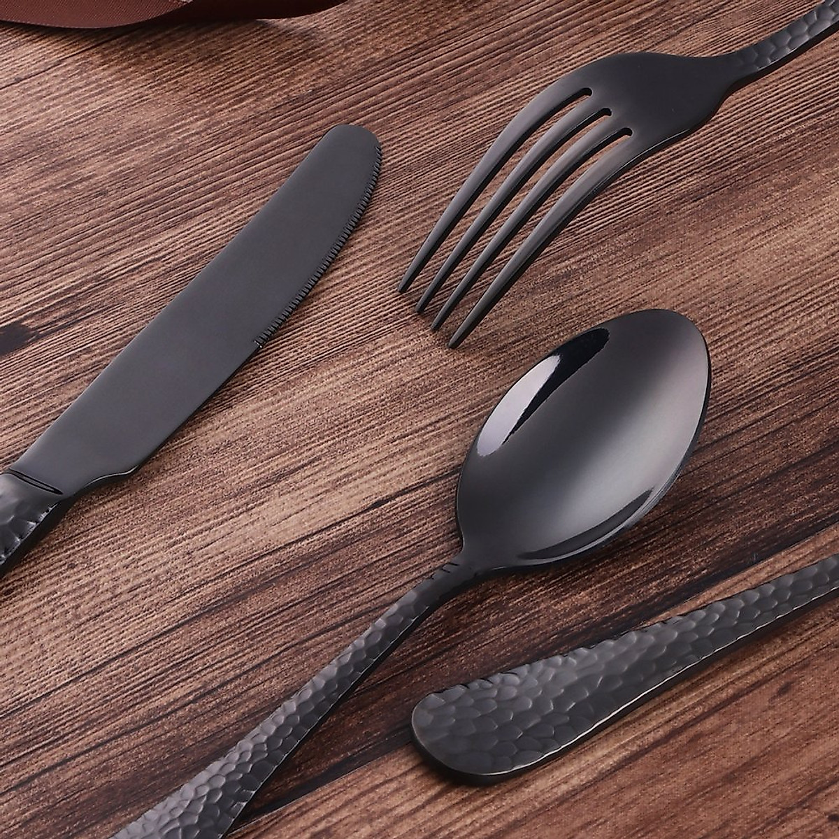 20-Piece Black Flatware Silverware Set, Bisda Stainless Steel Cutlery Sets, Multipurpose Use for Home, Kitchen, Restaurant, Hotel Tableware Utensil Service for 4