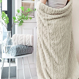 HOMRITAR Fuzzy Throw Blanket for Men Women, Decorative 3D Fleece Blankets for Unisex Kids Really Warm Fluffy Cozy Plush Fleece Comfy Flannel Blanket for Couch Sofa Bed (Beige, 50 x 60 Inch)