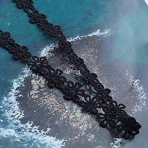 Yheakne Boho Black Lace Choker Necklace Black Flower Lace Necklace Chain Gothic Choker Necklace Vintage Lace Collar Choker Necklace for Women and Girls