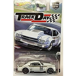 Hot Wheels 2016 CAR Culture 70 Chevy Chevelle CASE D Track Day