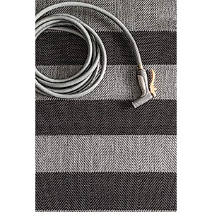 nuLOOM Haylie Chevron Striped Indoor/Outdoor Area Rug, 8' Square, Black