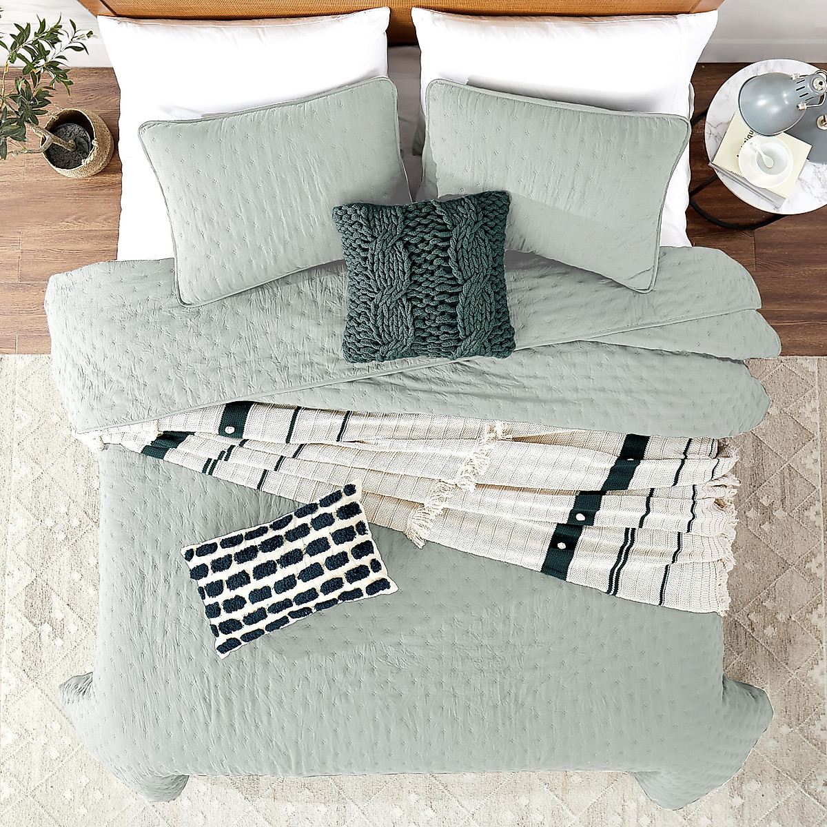 ROARINGWILD Twin Size Quilt Bedding Sets with Pillow Sham, Sage Green Lightweight Soft Bedspread Coverlet, Quilted Blanket Thin Comforter Bed Cover, All Season, 2 Pieces, 68x90 inches
