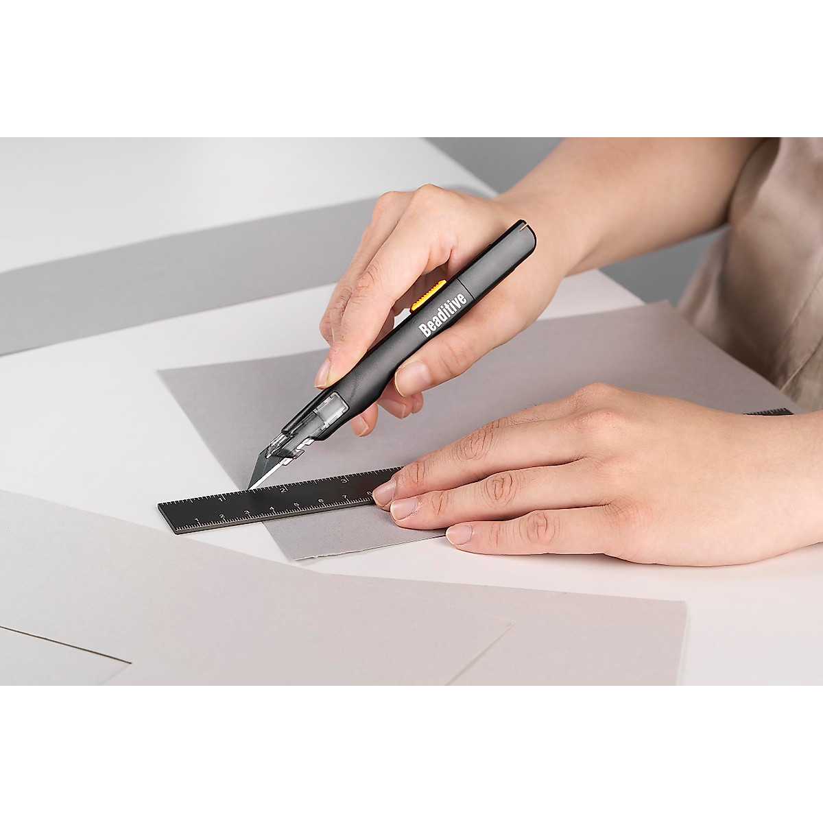 Beaditive High Precision Detail Craft Knife with 10 Blades - 30 Degree Blade Utility Knife - Art, Craft, Model Making (1 Black Knife, 10 Black Blades)