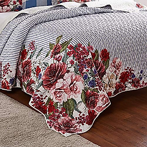 Barefoot Bungalow Lexi Quilt and Pillow Sham Set, 3-Piece King/Cal King, Blue