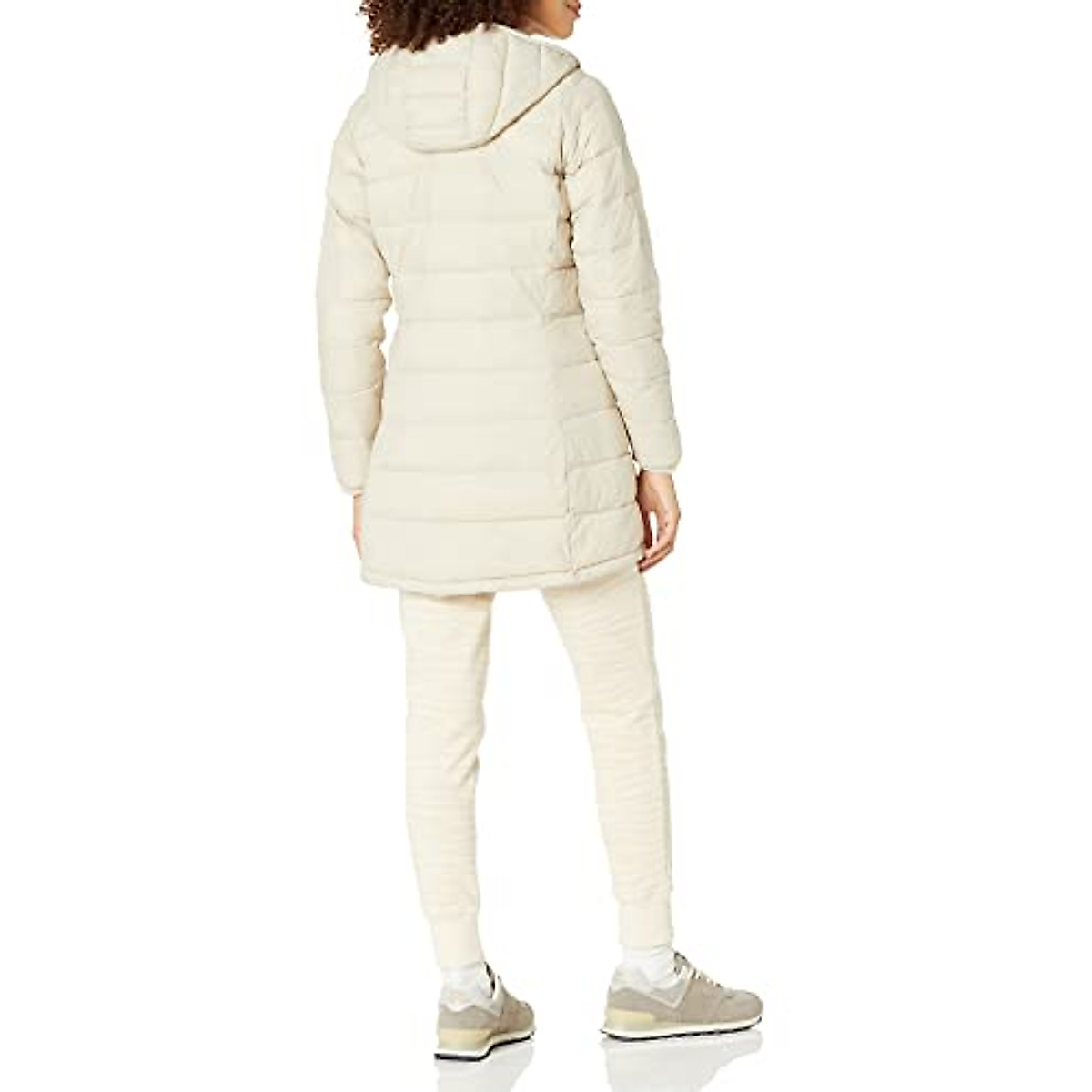 Amazon Essentials Women's Lightweight Water-Resistant Hooded Puffer Coat (Available in Plus Size), Stone, Medium