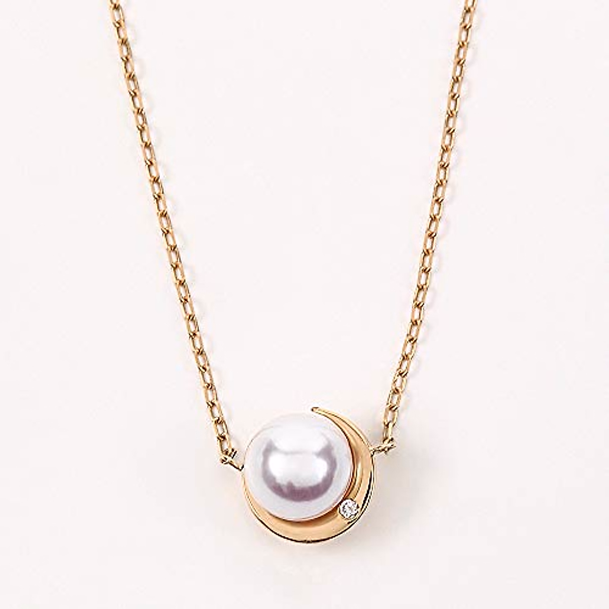 Japanese 7.0mm Akoya Cultured Pearl with Diamond Pendant Necklace for Women with 18K Yellow Gold | Classy Design Excellent Gift | Pearl Necklace