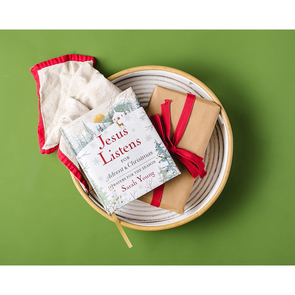 Jesus Listens--for Advent and Christmas, Padded Hardcover, with Full Scriptures: Prayers for the Season